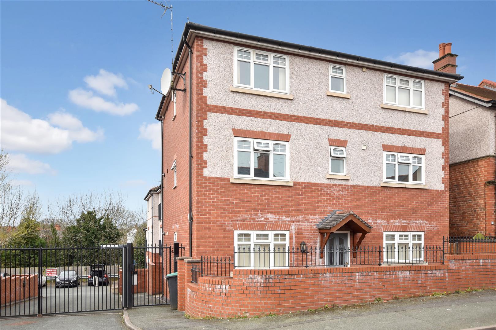 For Sale 2 Bed Apartment